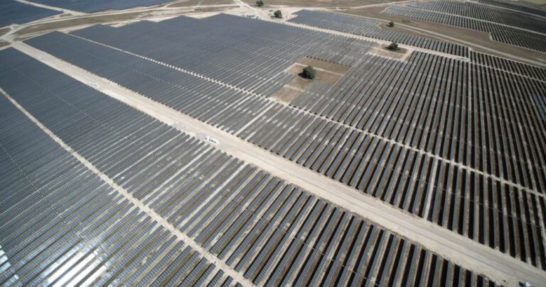 Octopus Energy expands solar and battery projects in Spain to power 2.3 ...
